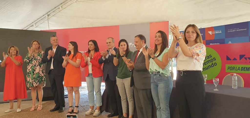 UTN.LR participó de la entrega de certificados de Mujeres Constructoras ...
